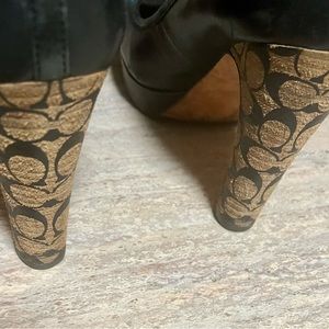 Coach | Shoes | Coach Breanna Open Toes Heeled Shoes With Monogram C ...